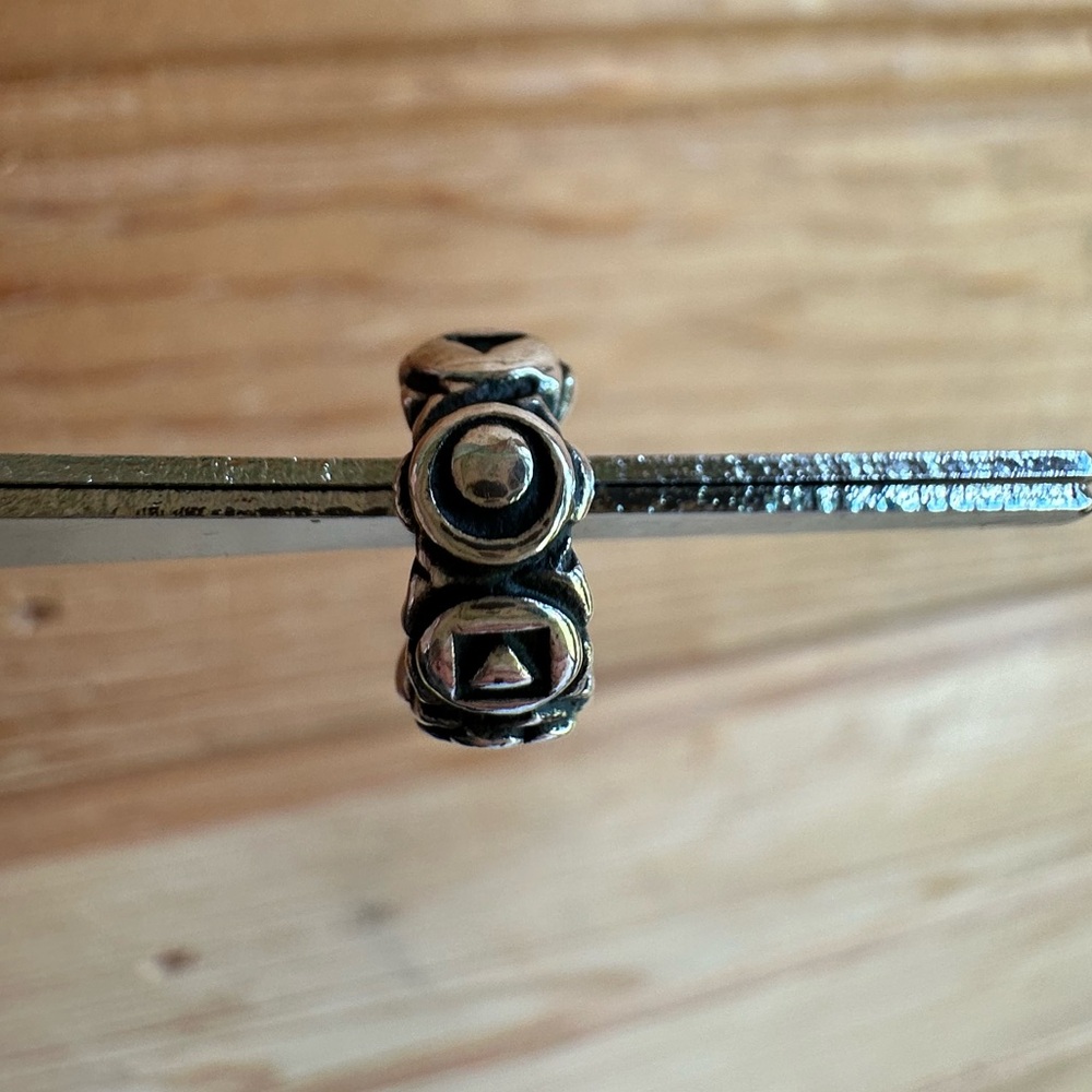 Trollbeads Chakras Bead (Extremely Rare) - Gem